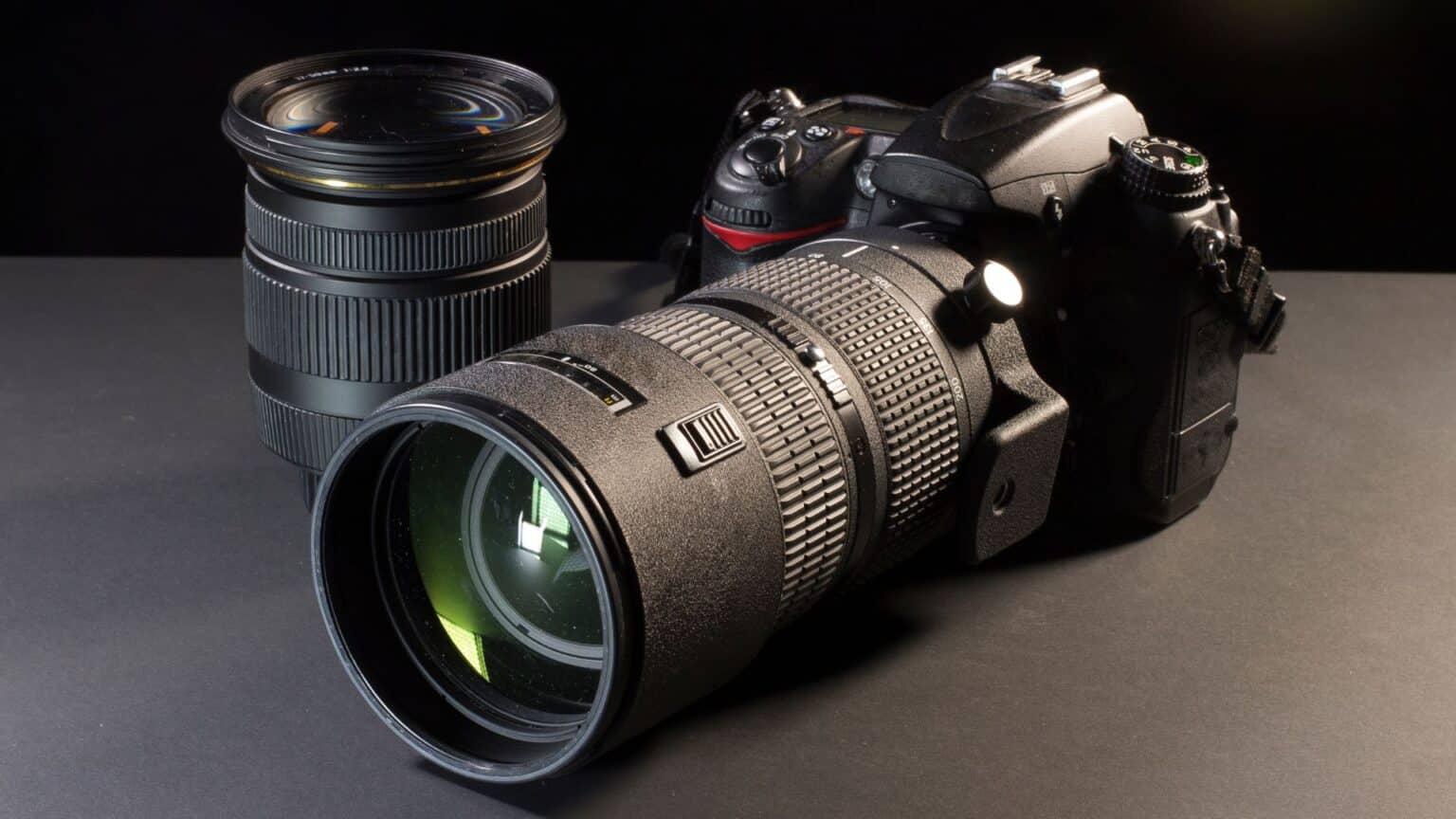 Can You Use DSLR Lenses on Mirrorless Cameras?